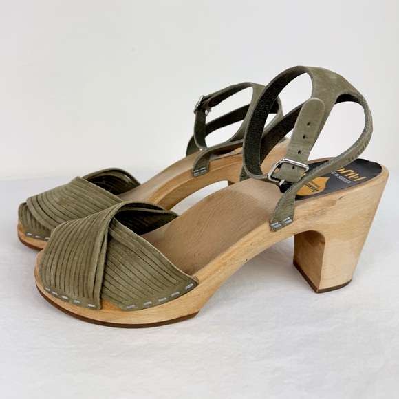 Swedish Hasbeens | Shoes | Swedish Hasbeens Womens Strappy Anklestrap ...